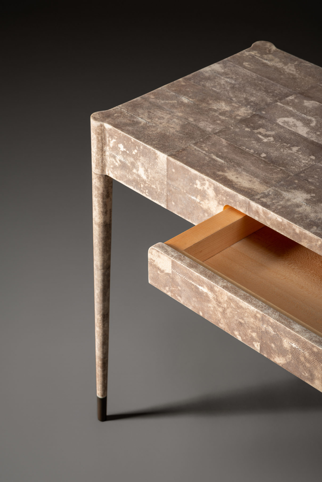 Ledge Console Desk - R HUGHES