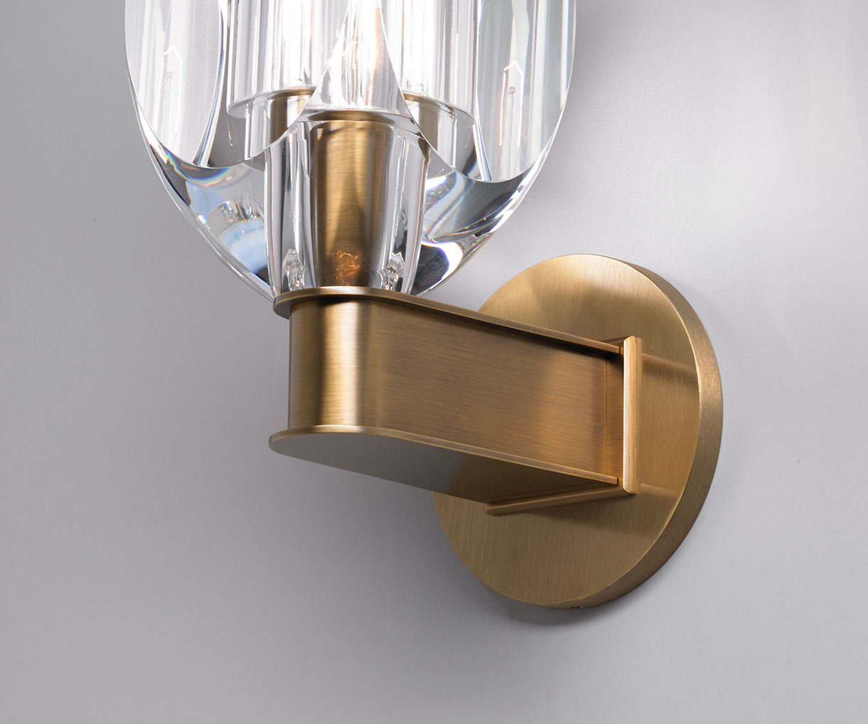 Alouette Linear Sconce - R HUGHES