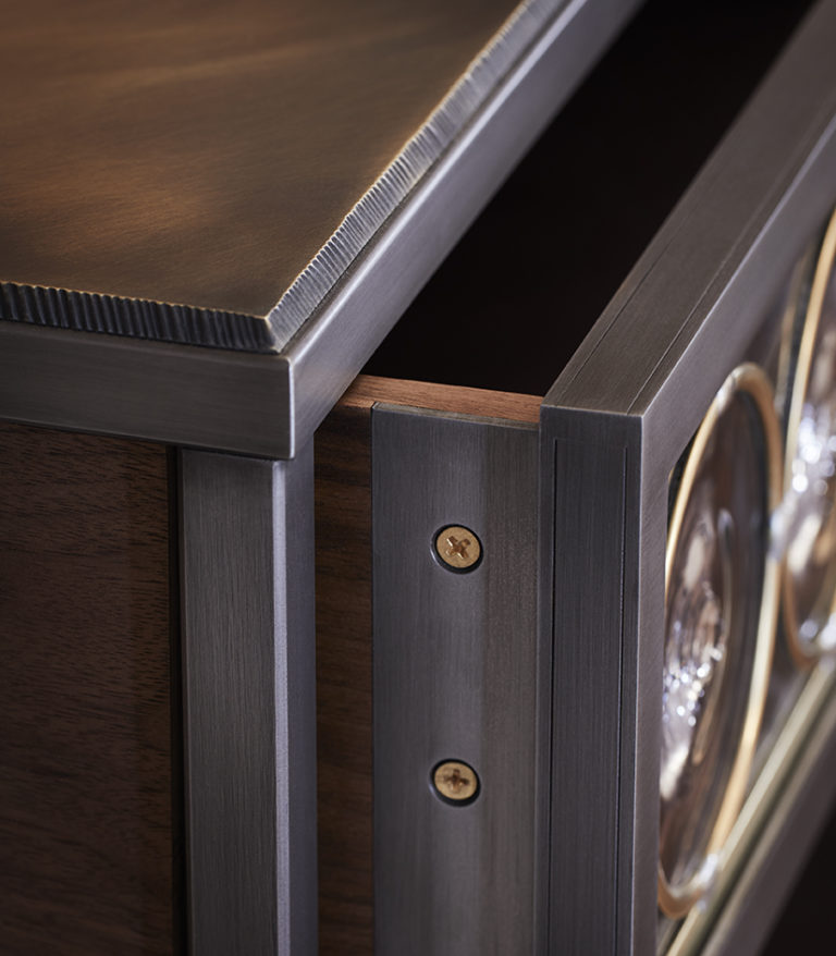 Consoles Archives - R HUGHES